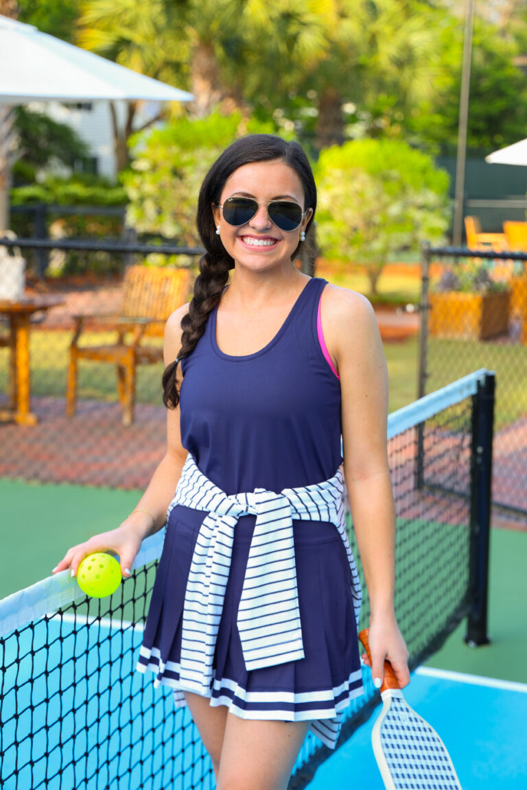 10 Beginner Pickle Ball Tips from Pro Lee Whitwell - belleoftheballblog.com