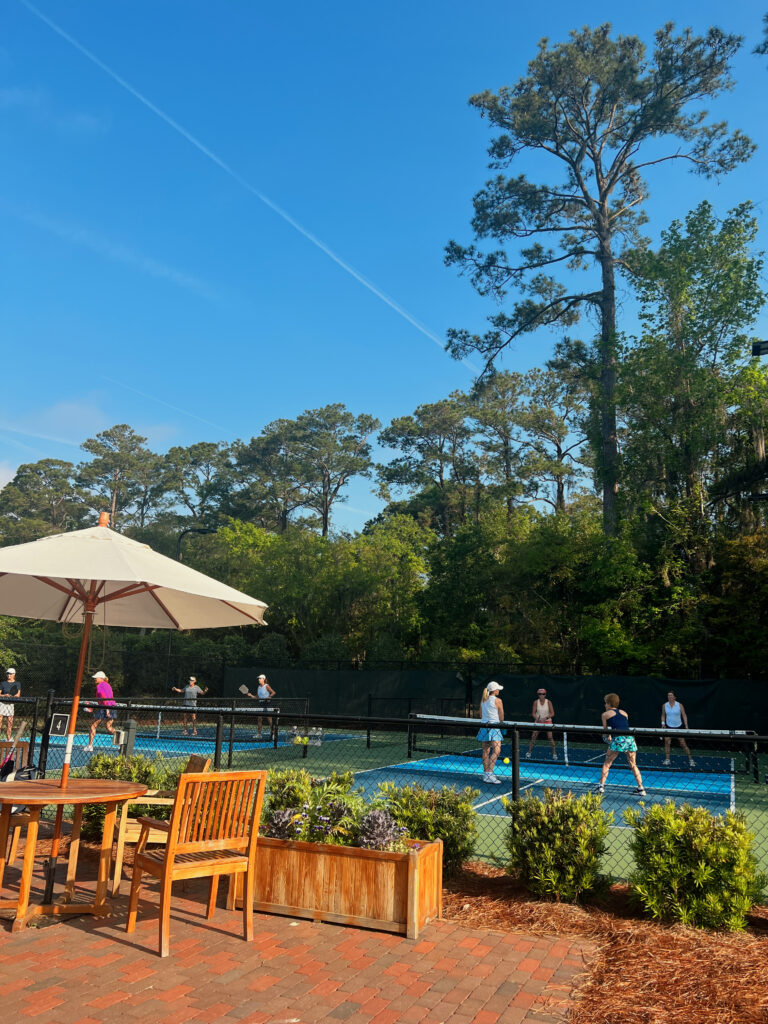 10 Beginner Pickle Ball Tips from Pro Lee Whitwell - belleoftheballblog.com