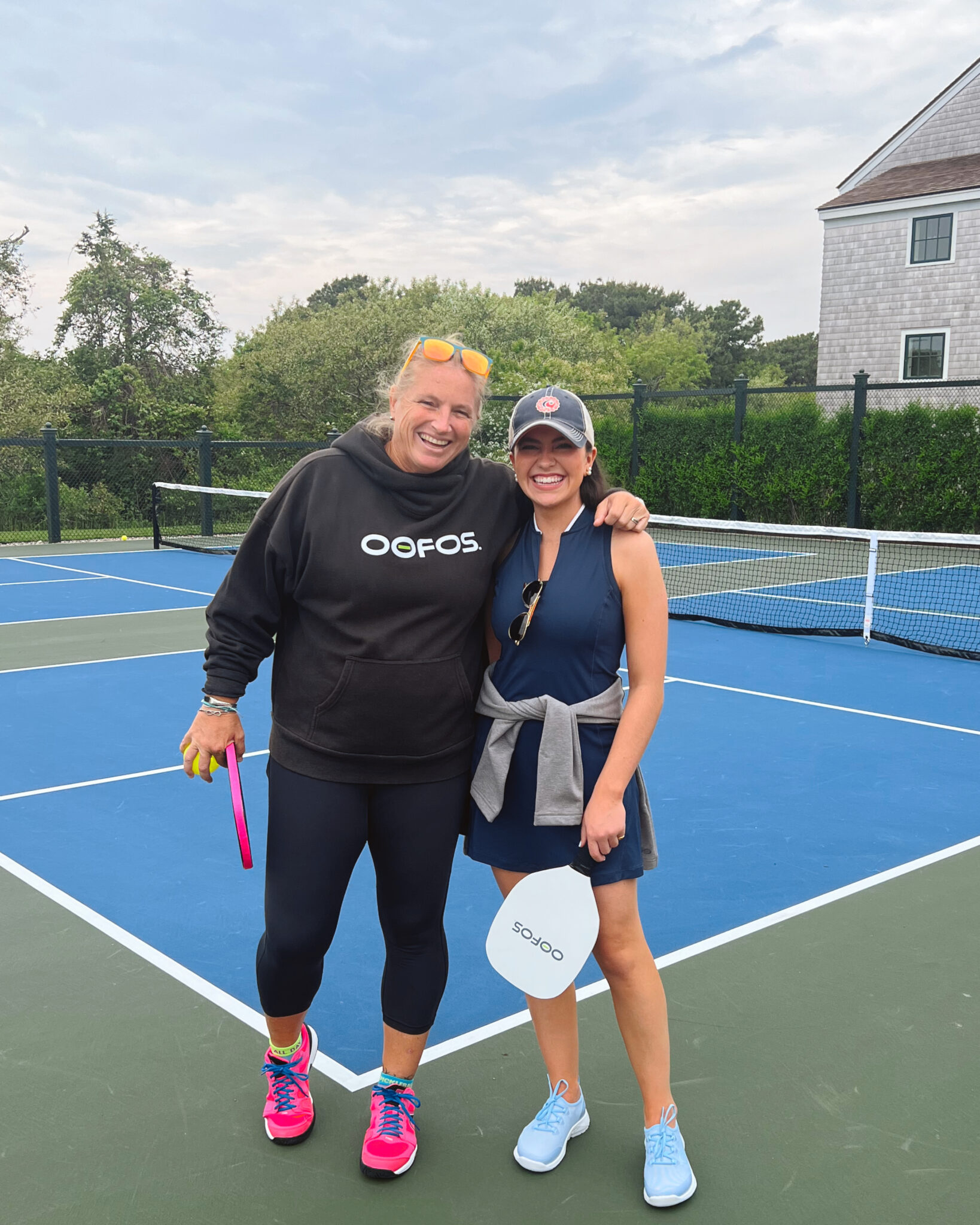 10 Beginner Pickle Ball Tips from Pro Lee Whitwell - belleoftheballblog.com